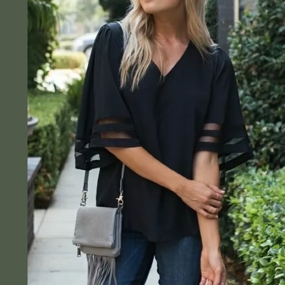 Amaryllis | Tops | Amaryllis Black Meshinset Bellsleeve Top 2x | Poshmark